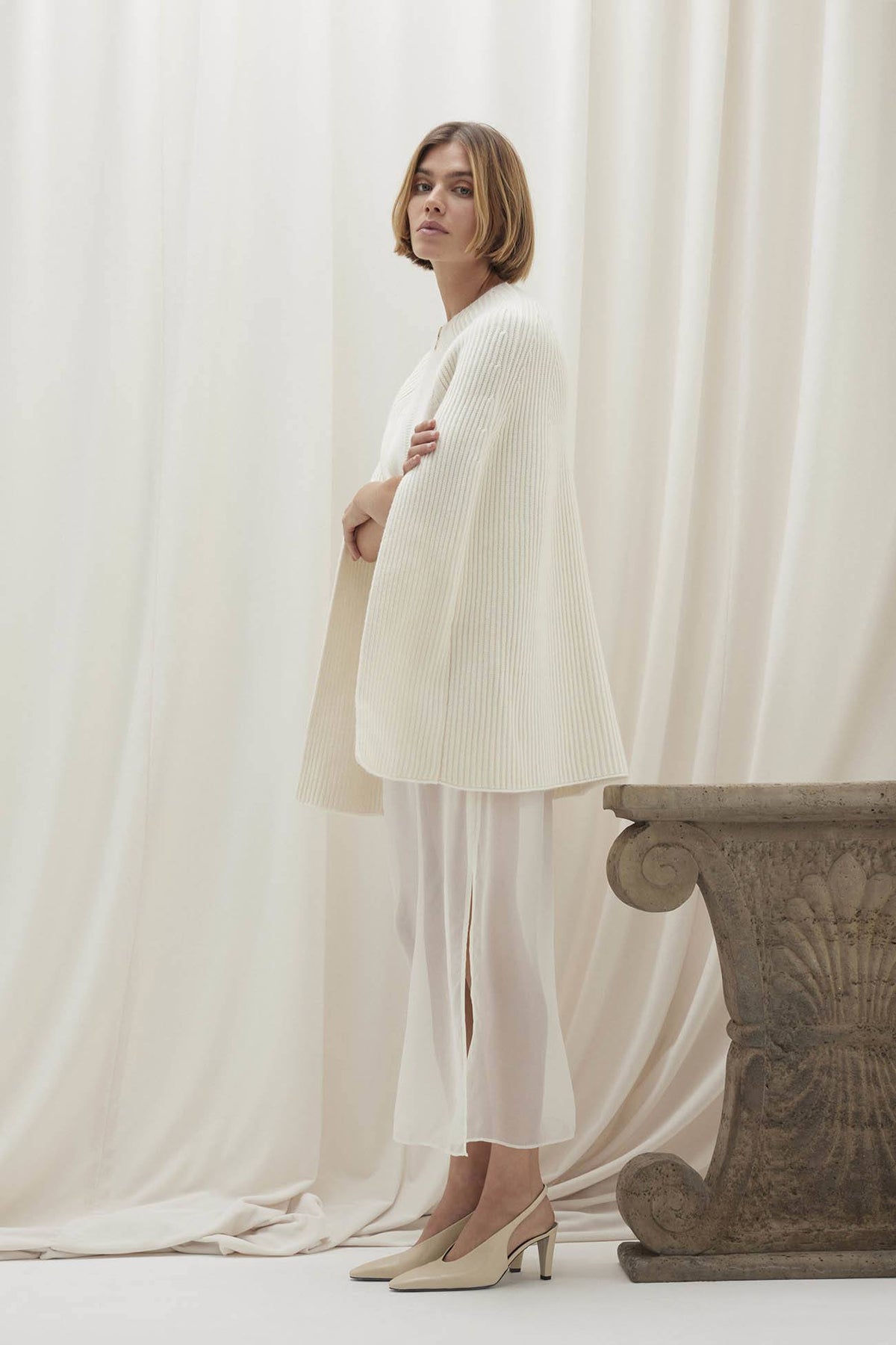 Women's Cashmere Zip-Up Cape | NAKEDCASHMERE