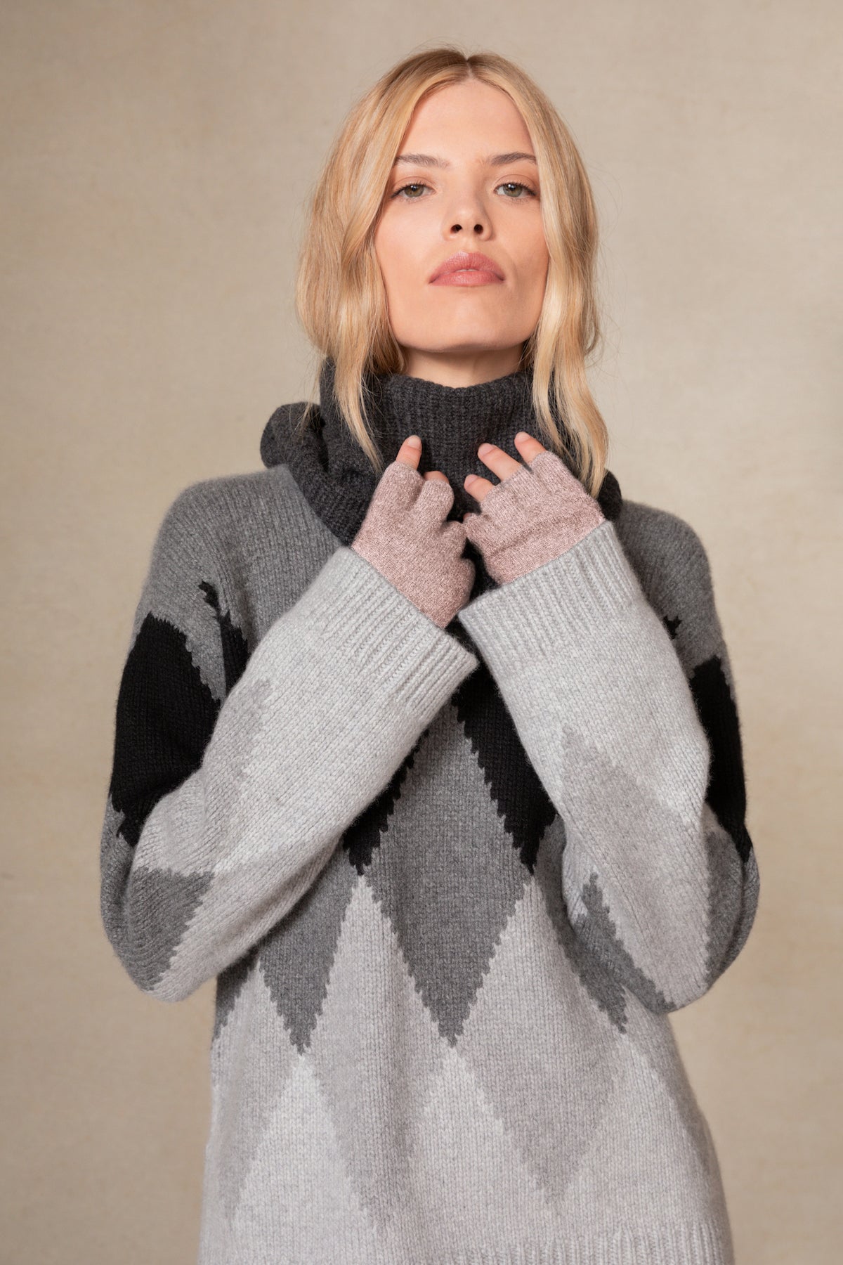Cashmere Accessories | Traceable & Fair Trade – NAKEDCASHMERE