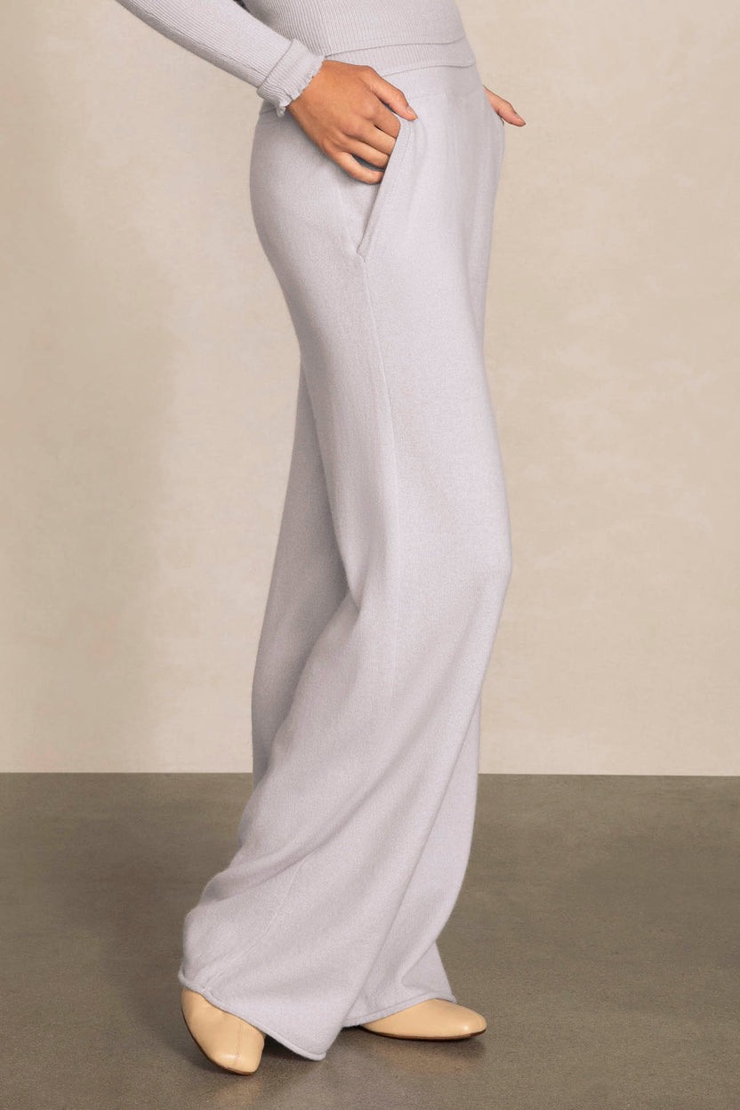 Women's Anastasia Wide Leg Cashmere Pants – NAKEDCASHMERE
